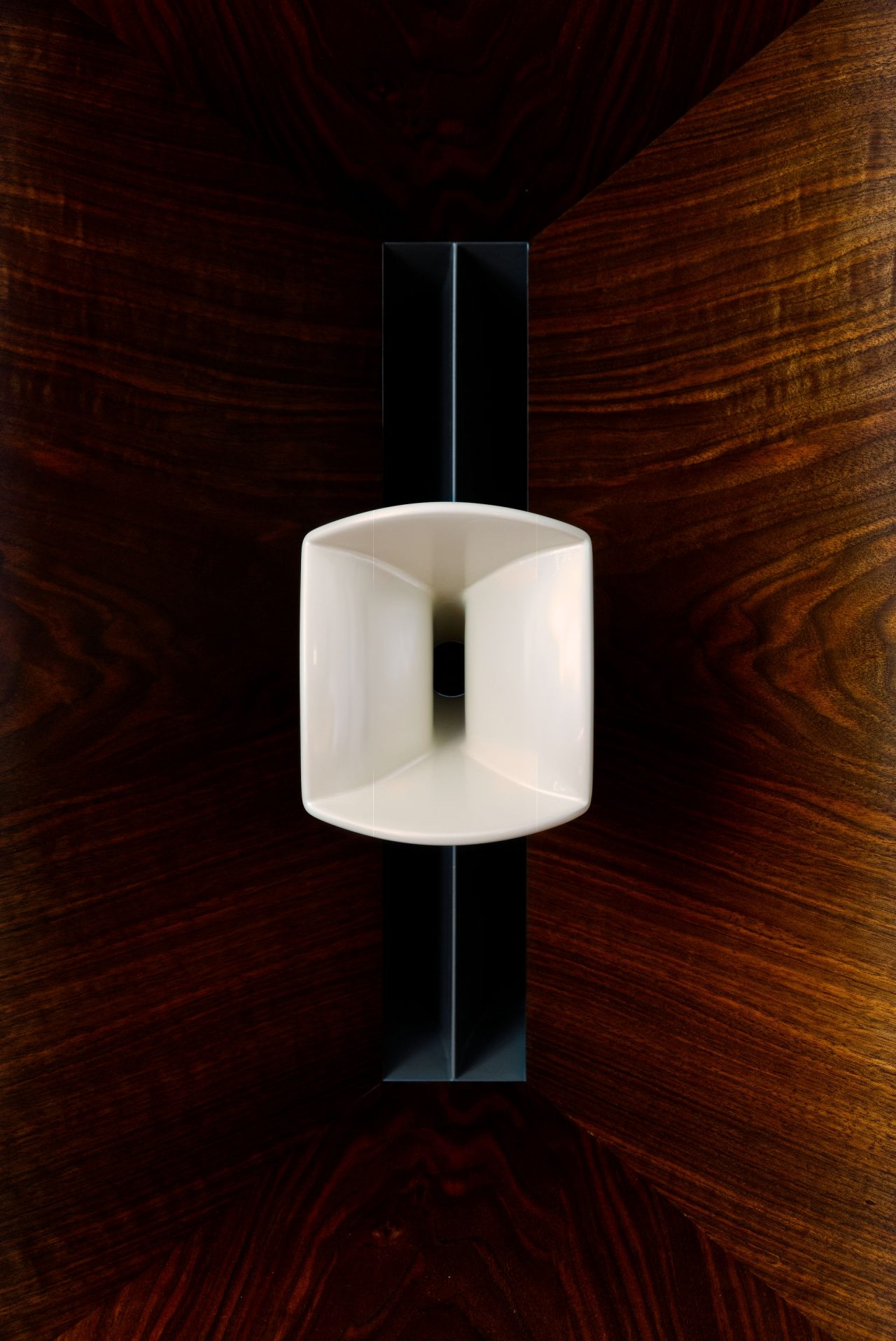 Elysio Hornspeaker | World`s finest horn speaker, build with passion ...