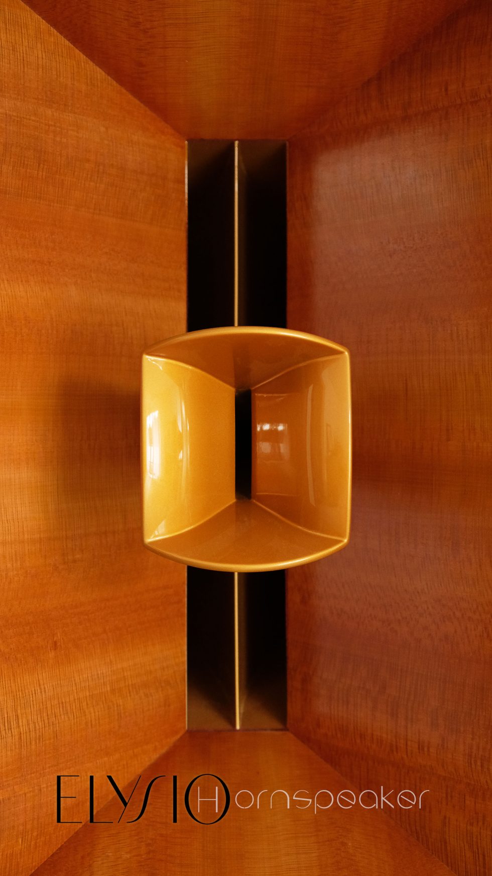 Elysio Hornspeaker | World`s finest horn speaker, build with passion ...